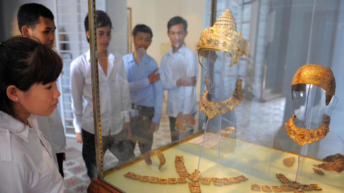 Family of accused antiquities trafficker agrees to pay $12 million in ... Family of accused antiquities trafficker agrees to pay $12 million in ...