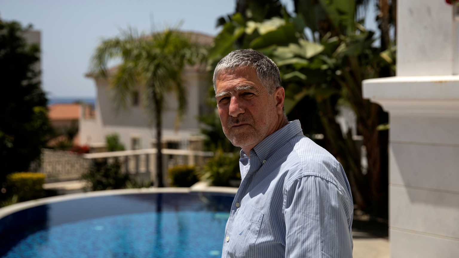 The spy, the lawyer and their global surveillance empire - ICIJ